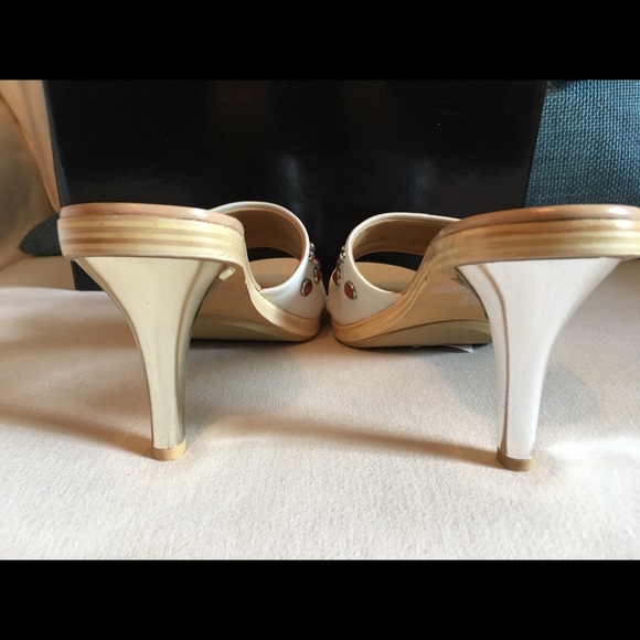 Rouge Helium | Shoes | New Rouge Helium Shoes | Poshmark